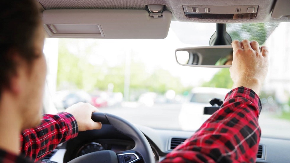 Position de conduite : bien s'installer en voiture - Ornikar